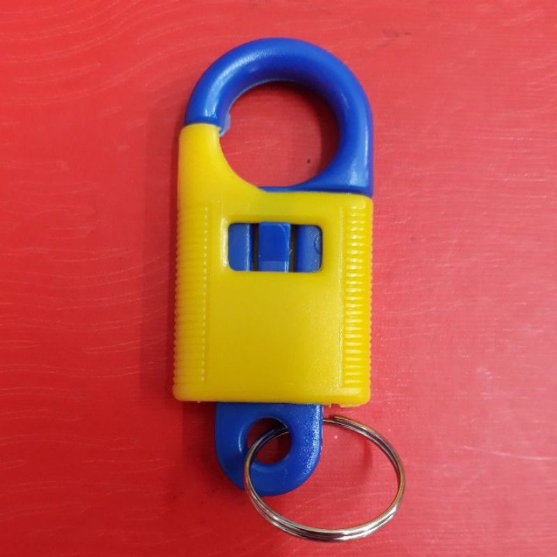 Classic Plastic Key Holder Easy Use Random Colour | Shopee Malaysia
