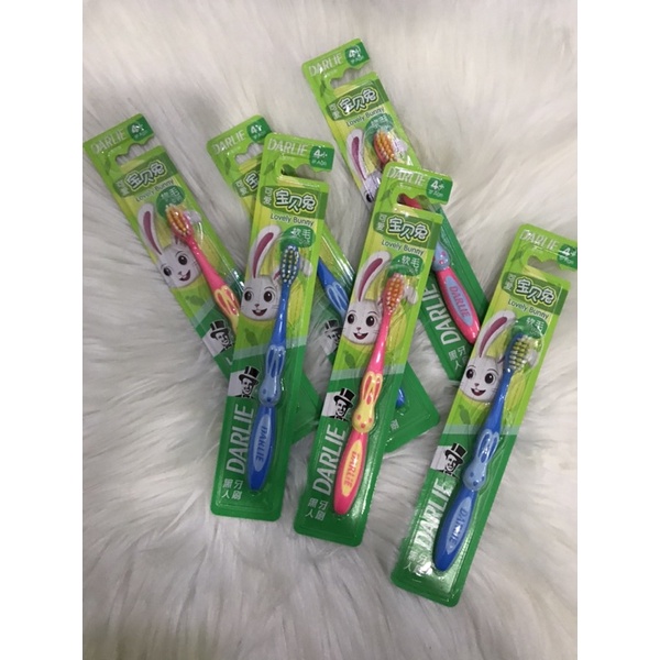 Darlie Cutie Bunny Toothbrush for kids Age 4+ (Random Colour) | Shopee ...