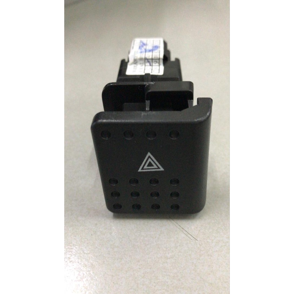 Double Signal Switch ( Hazard ) - Proton Iswara | Shopee Malaysia