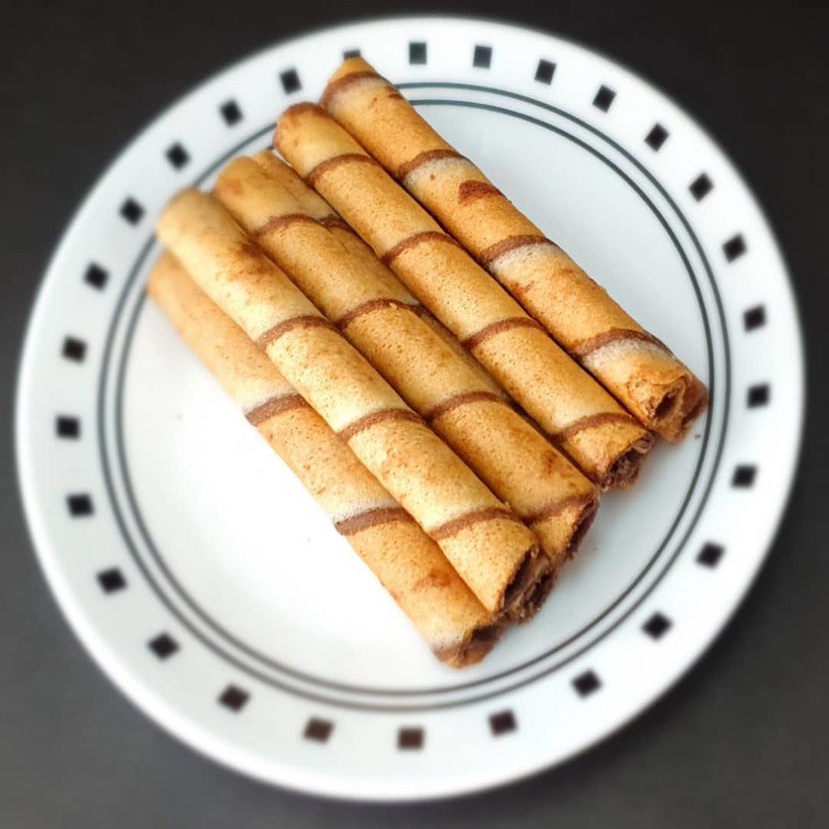 Julie's Love Letter Wafer Roll | Shopee Malaysia
