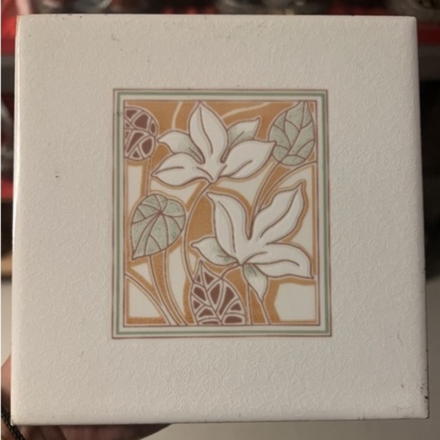 “OLD STYLE” 150mm x 150mm Ceramic Floral Glazed Tile For Decoration and ...