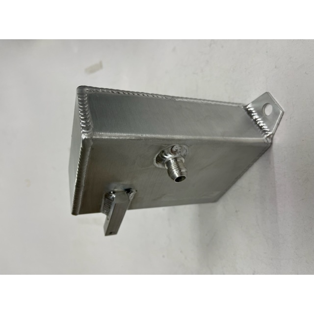 44419 - OBX® FUEL PUMP SURGE TANK L150 X H100 X W50 - 3X AN6 model ...