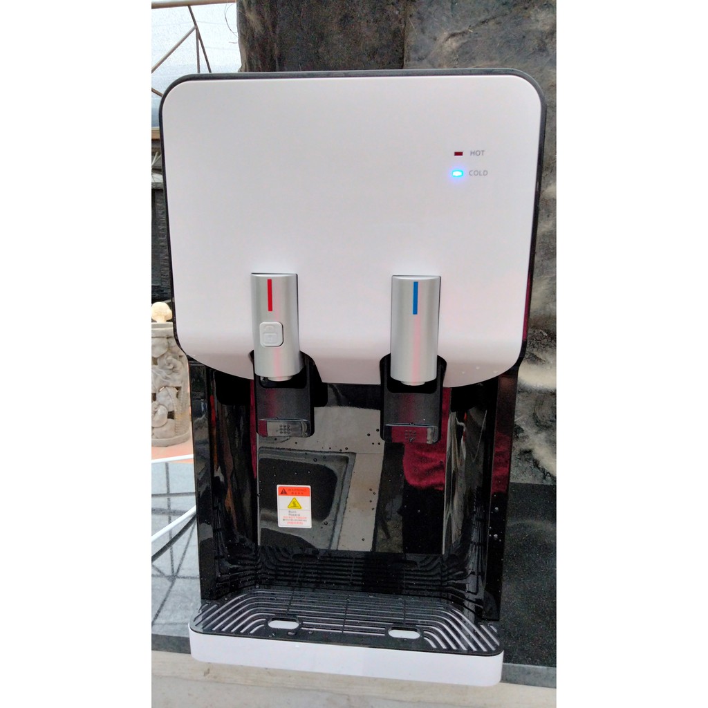 Hot And Cold Compressor Table Top Water Dispenser (Direct Piping ...