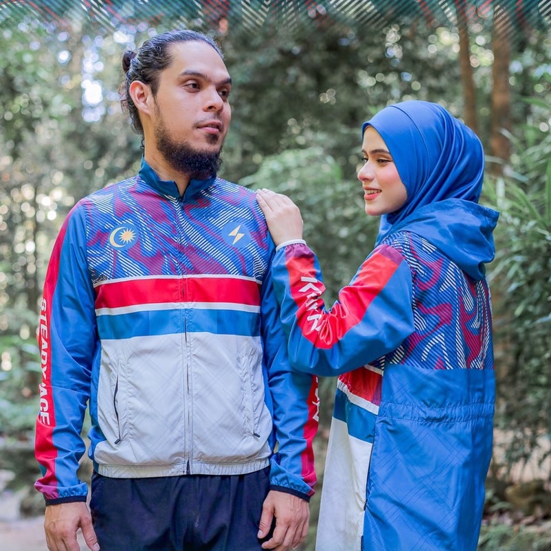 Kimyra Men Steady Pace - Windbreaker Merdeka Men Activewear Hiking ...