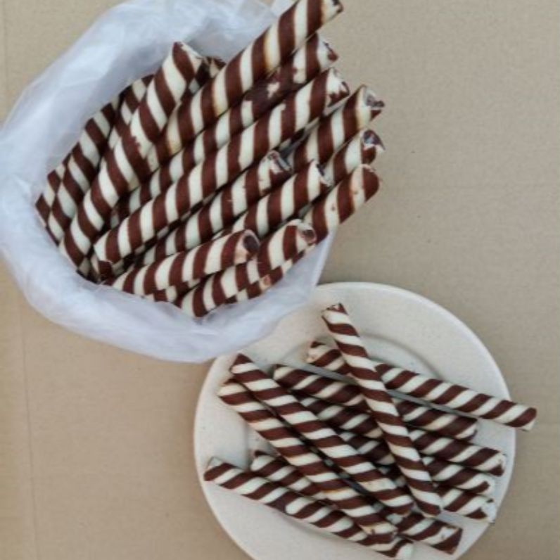 biskut zebra / biskut roll belang coklat / biskut curut / biskut tin ...