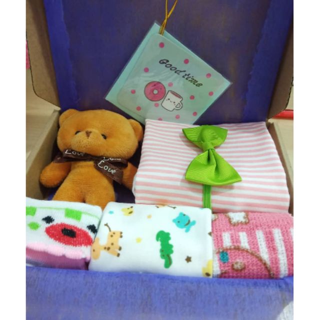 Baby Gift box Ready Stock :: Hadiah untuk baby dalam kotak | Shopee ...