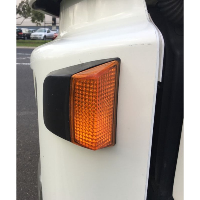 FZ Volvo FM12 FH12 V2 Signal Lamp Assy (RH /LH) | Shopee Malaysia