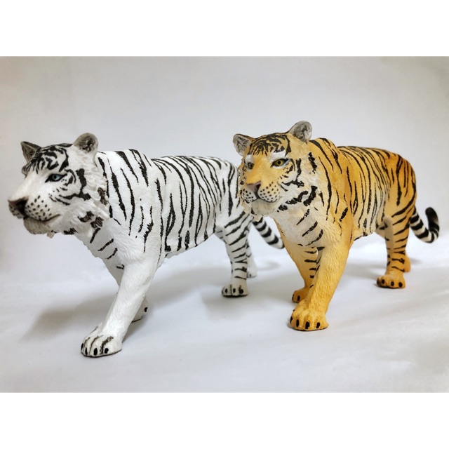 White Tiger With Siberian Tiger Figurines - Collecta | Shopee Malaysia