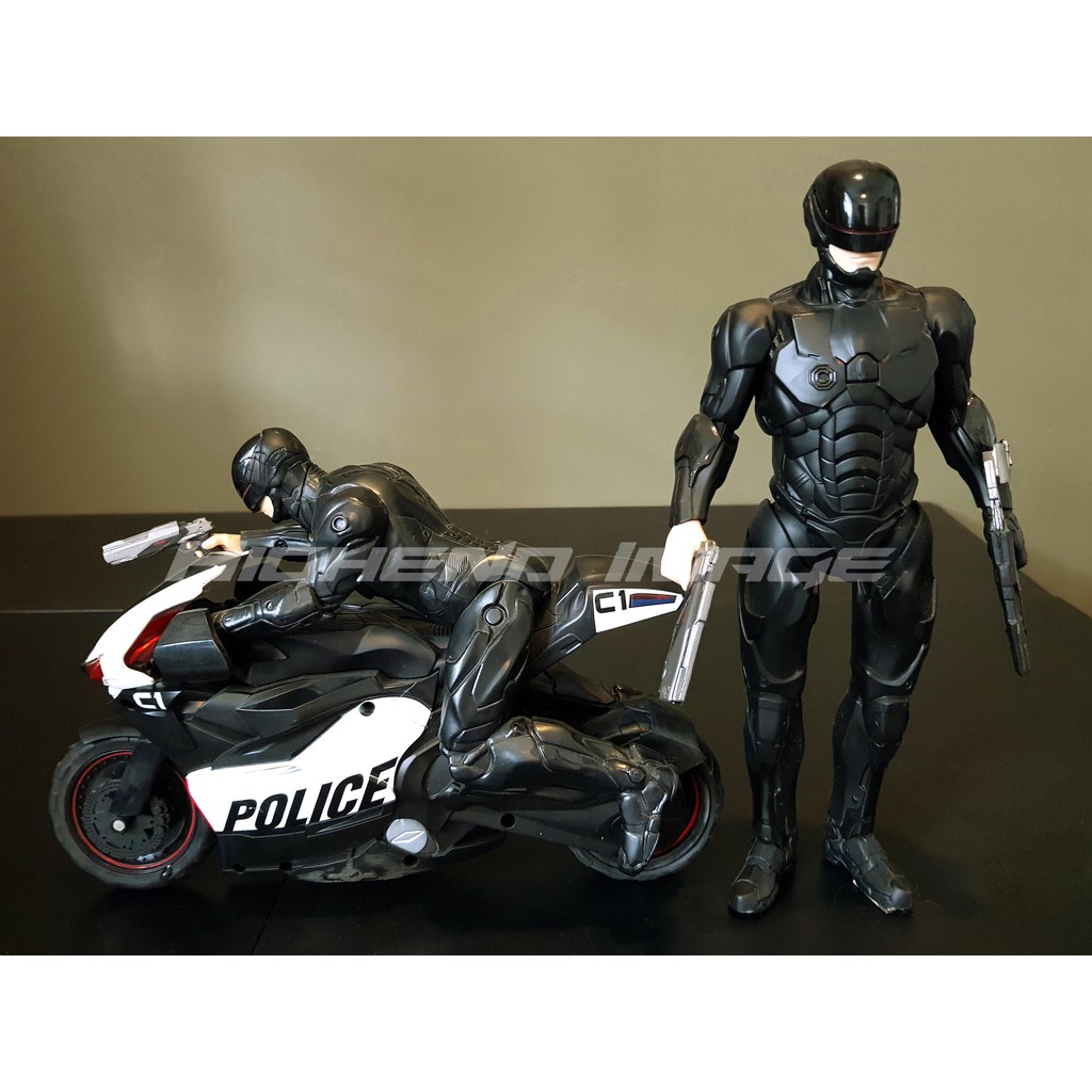 Robocop Motorbike & Action Figures 12 Inches Set of 2 (More than 10 ...