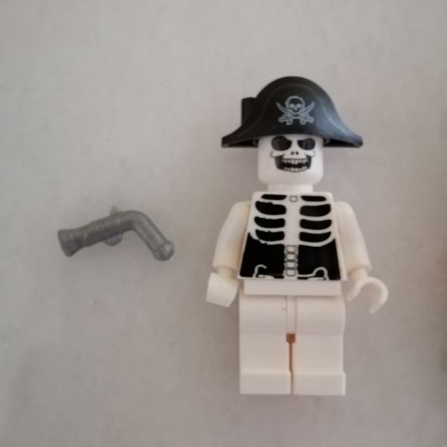 Skeleton pirates minifigure (Lego Compatible) | Shopee Malaysia