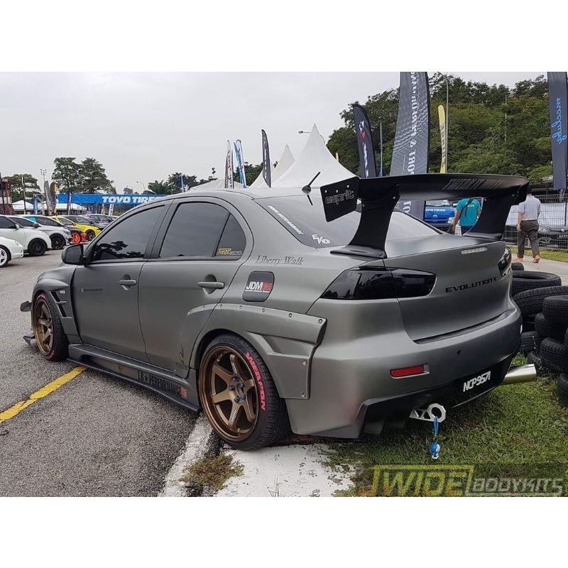 Inspira Lancer Evo10 Charges Speed Fender and widebody | Shopee Malaysia