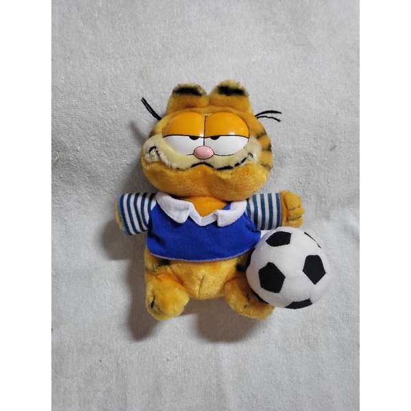 Authentic Vintage Dakin Garfield the Football / Soccer Player Plush ...