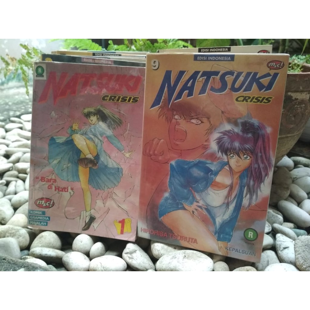 Natsuki Crisis Comics 1-18 Visible (xrent) | Shopee Malaysia