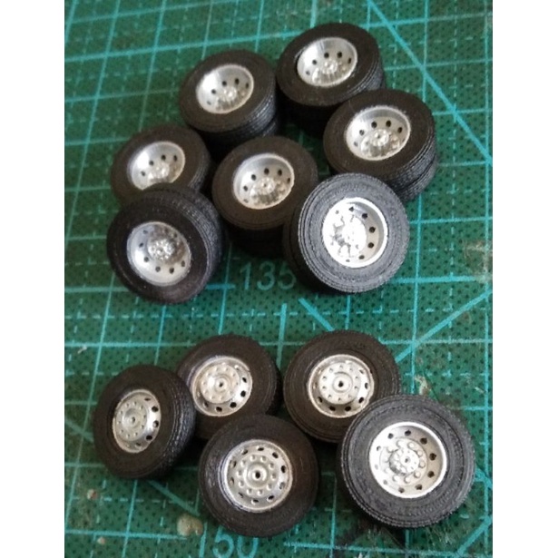 Tayar lori treler scale 1/64 3d print | Shopee Malaysia