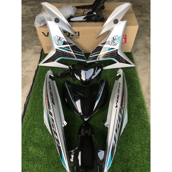 Body Coverset Y15ZR Y15 V2 first model 2015 purple hitam batman biru ...