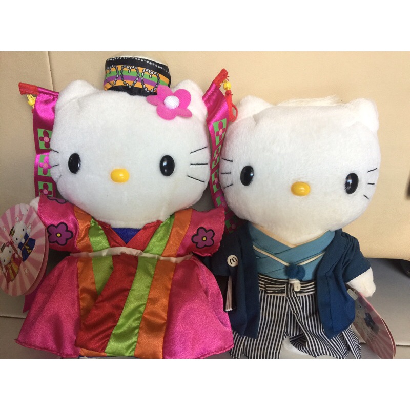 Patung McDonald’s Hello Kitty Khawin/ wedding dolls | Shopee Malaysia