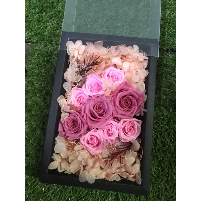 Preserved Flower Gift box Customize Preserved Flower Gift Box 永生玫瑰花礼盒 ...