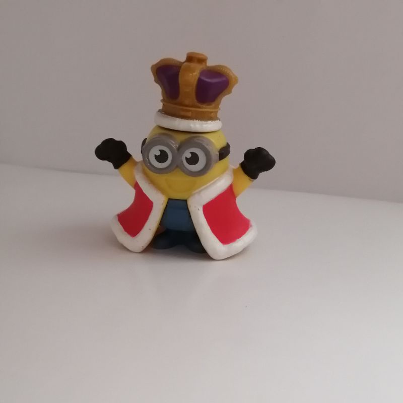 [PRELOVED] Number 7 Minion King Bob McDonalds Happy Meal Toy | Shopee ...
