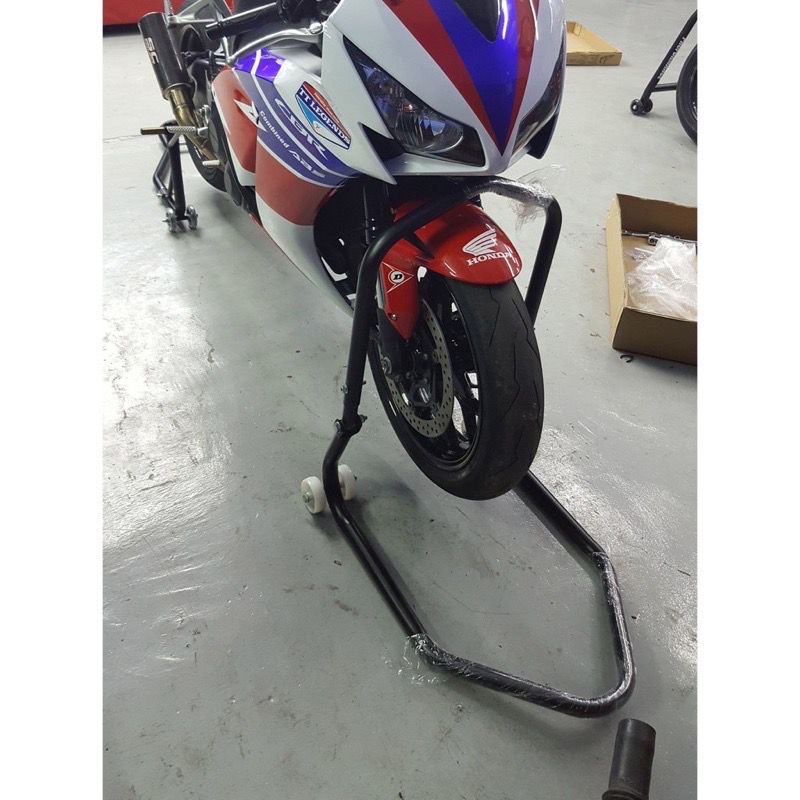 Proformance Universal Triple Tree Headlift Front Universal Paddock ...