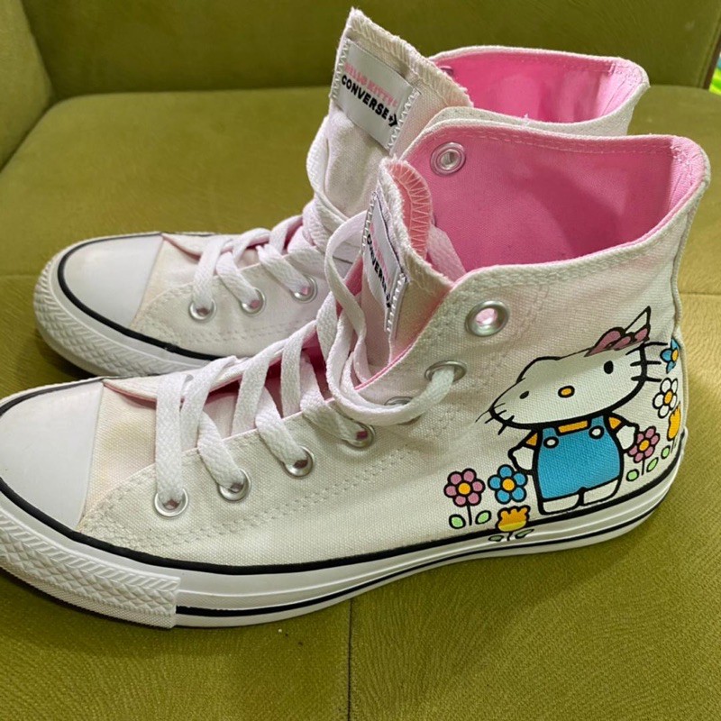 CONVERSE ORIGINAL HELLO KITTY EDITION | Shopee Malaysia