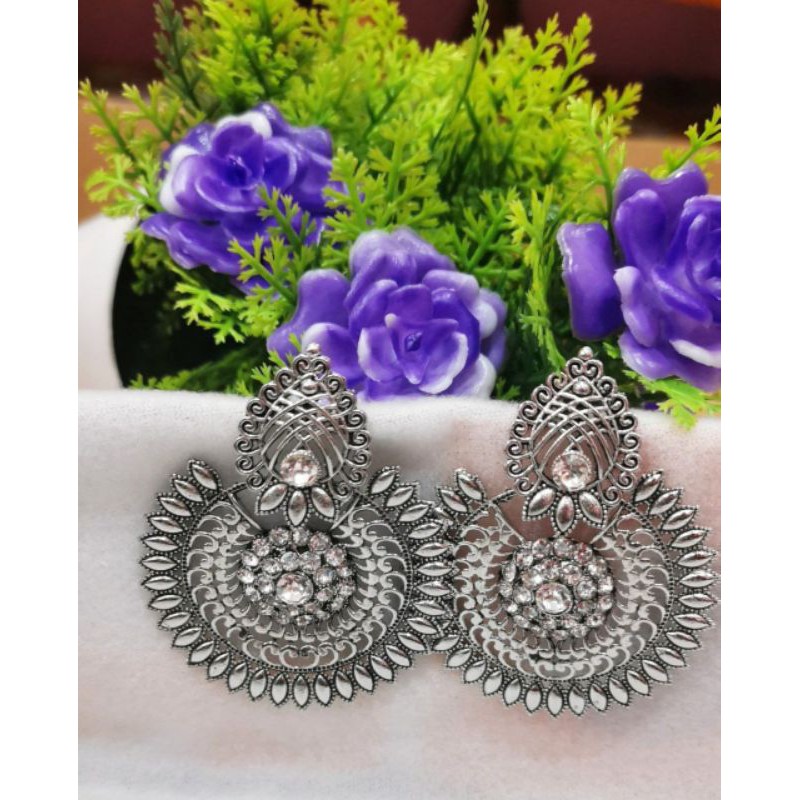 📌 READY STOCK 📌 LARGE SIZE SILVER WHITE STONE EARRING | Shopee Malaysia