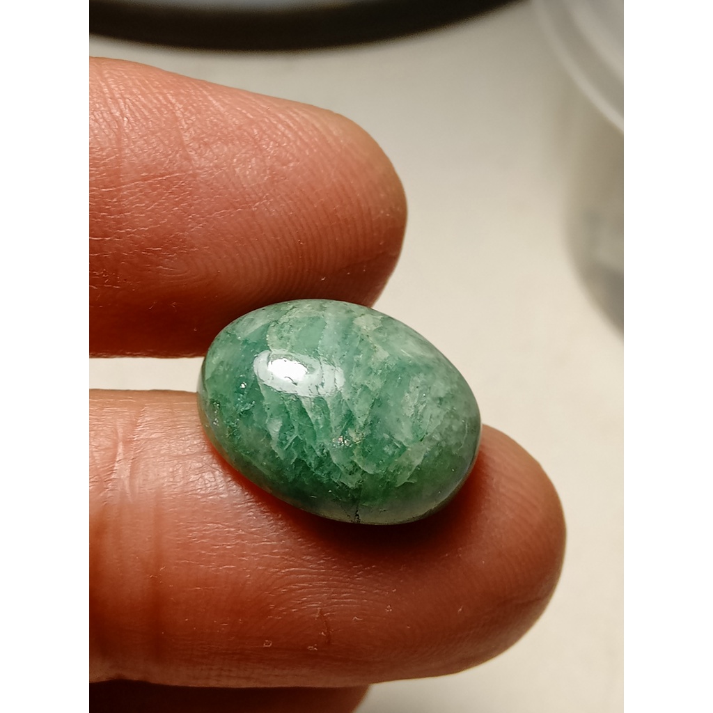 BATU ZAMRUD ZAMBIA 10.40 CARAT CABOCHON CUT NATURAL STONE 16 X 13 X 6 ...