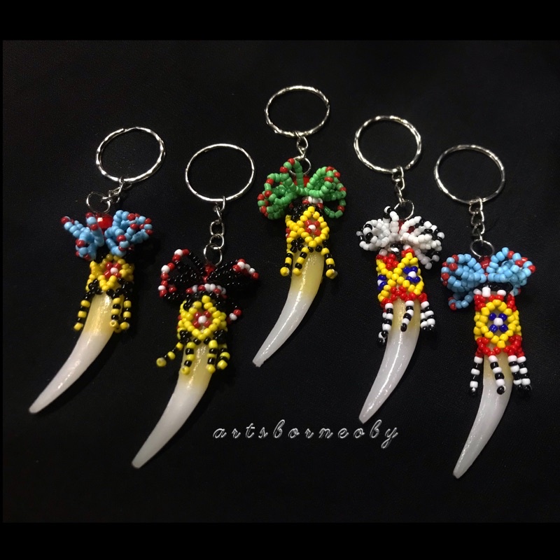 GANTUNGAN Typical DAYAK KEYCHAIN | Shopee Malaysia