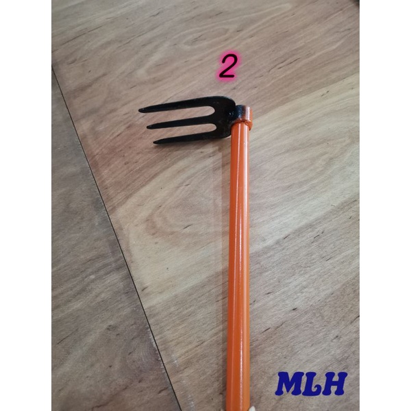 Cangkul Mini / Cakar Mini/ Cangkul 2 WAY (Mata Spring) | Shopee Malaysia