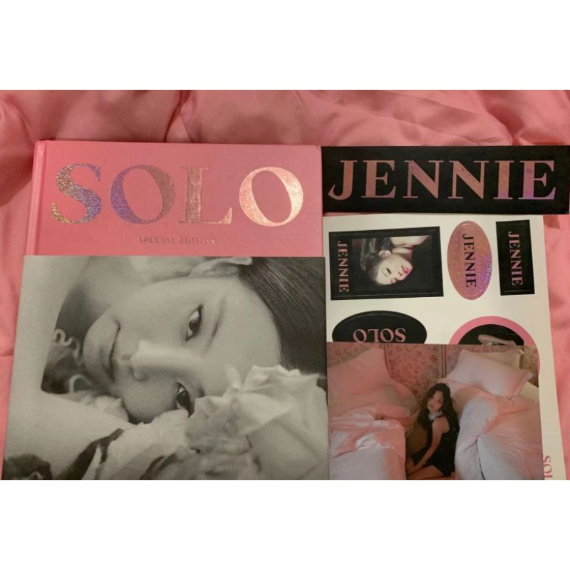 Jennie Solo Special Edition Photobook | Shopee Malaysia