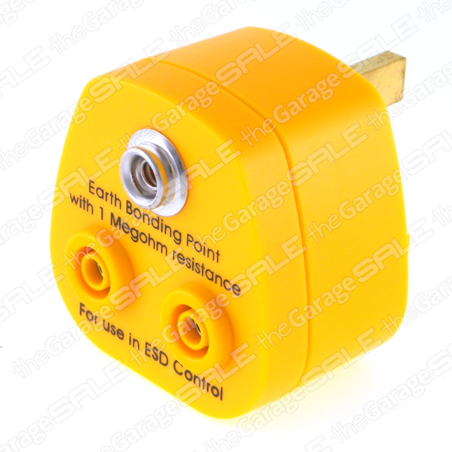 ESD UK Grounding Bonding Earth Plug with 1x Stud, 2x Banana Sockets ...