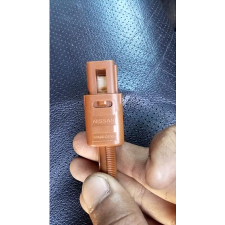 ORIGINAL NISSAN BRAKE SWITCH NAVARA D23T SERENA C26 TEANA J32 XTRAIL ...