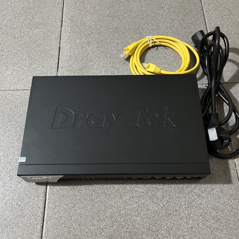 Draytek Vigor 2960 load balancing Router is beautiful and original ...