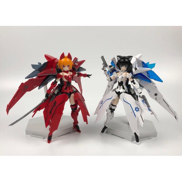 Pretty Armor Ver.3 Armor girl With Bike Model Kit White / Red | Shopee ...