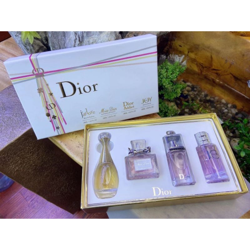 DIOR Perfume Medium Sample Gift Box 4 Piece Set 1 Bottle 30ml | Shopee ...