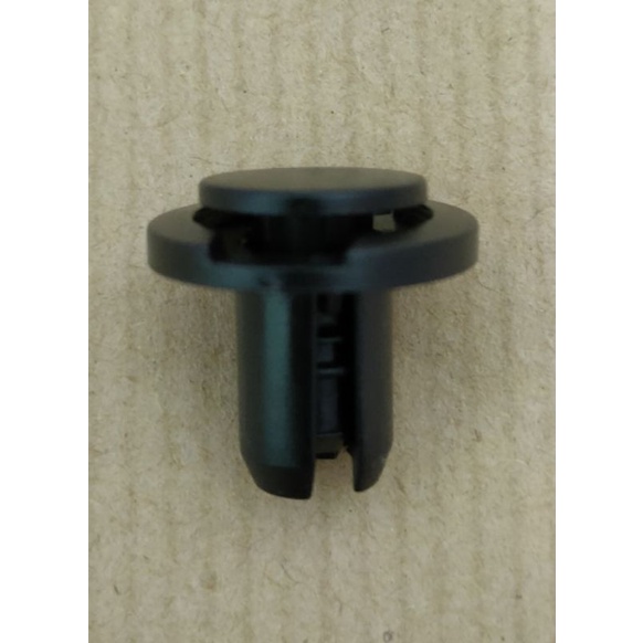 Clip bumper,clip upper and lower cover engine,clip cover radiator,daun ...