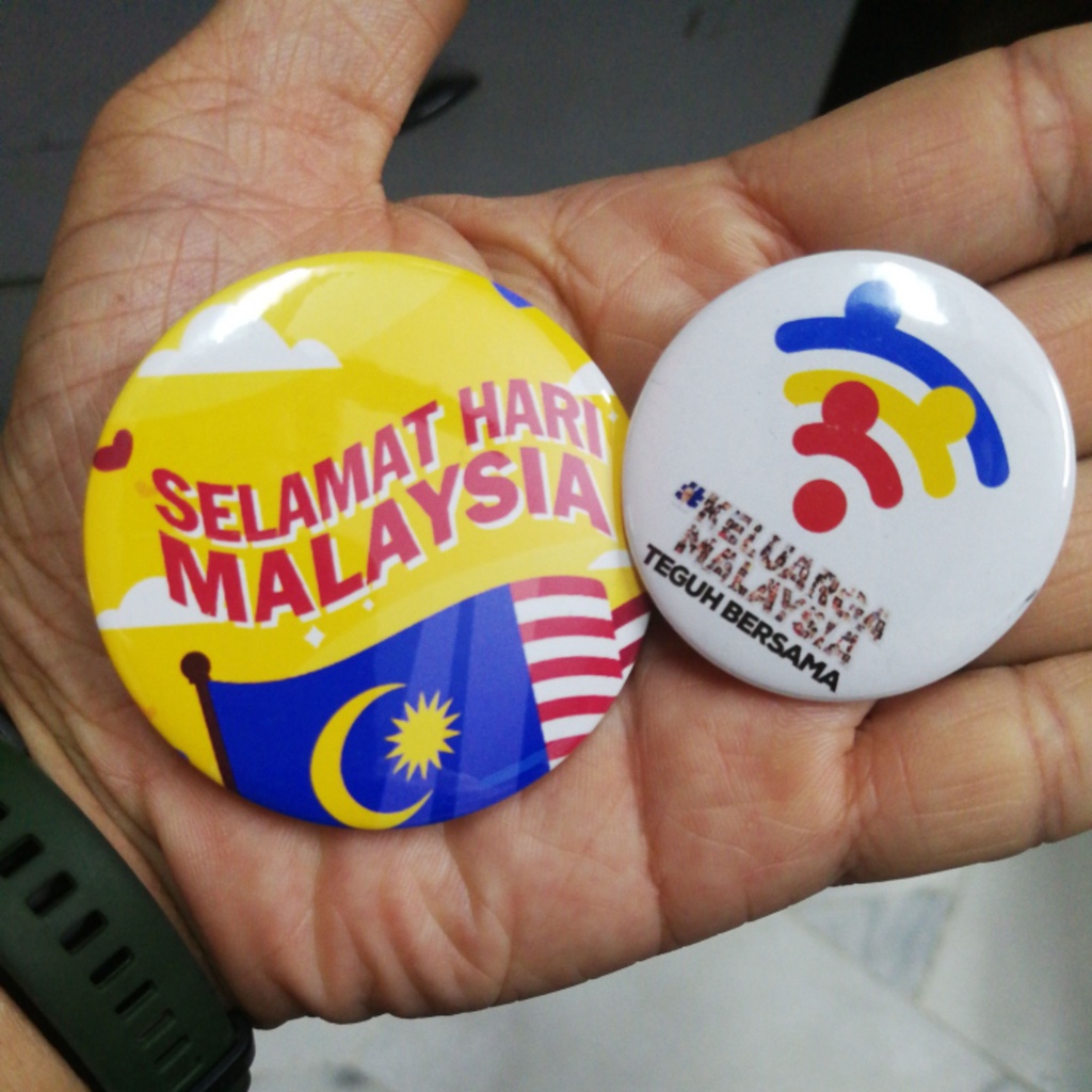 Button Badge Hari Merdeka Malaysia Madani Independence Day Size 44mm ...