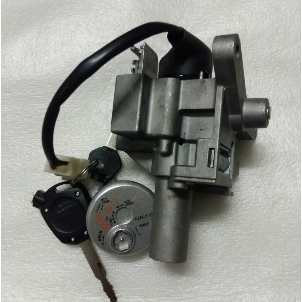 Sym Genuine Shark Scooter Lock Set | Shopee Malaysia