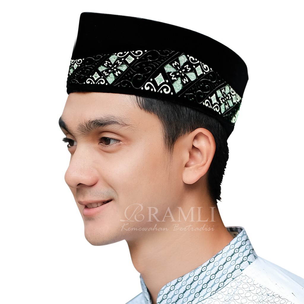 HITAM The Latest model Of Black Cap For Men, The 9th High AC, Sunda ...