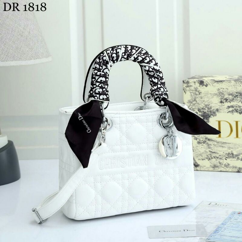 !Code: 1818 (WITH BOX) | Shopee Malaysia