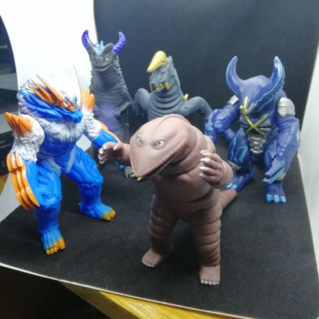 Ultraman monster figure Sofubi Bandai ultra series | Shopee Malaysia