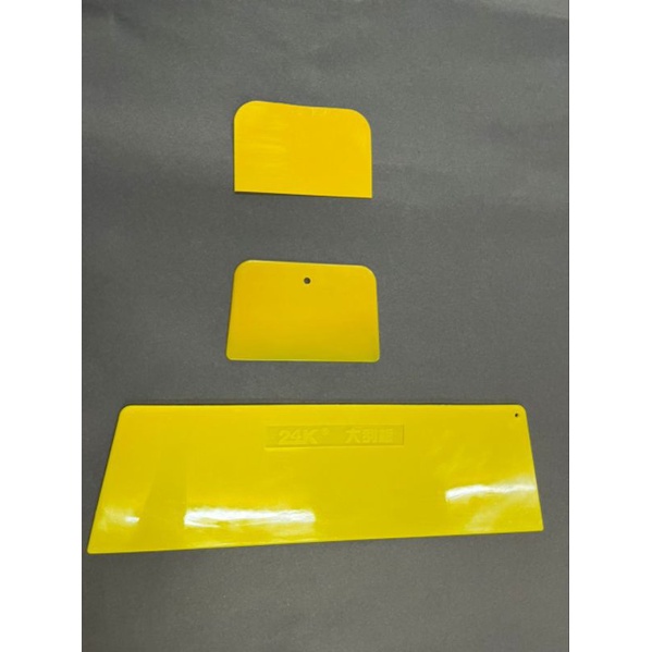 Yellow Plastic Scrapper | Shopee Malaysia