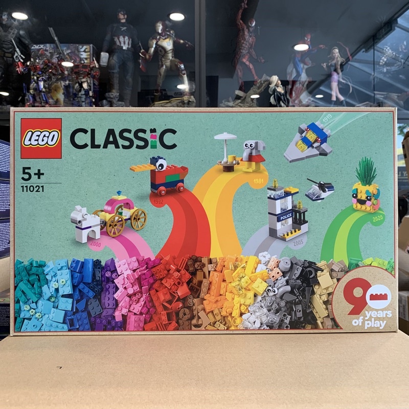 LEGO Classic 11021 90 Years of Play (In-Stock) New MISB | Shopee Malaysia