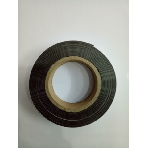 W30x1.6x10000mm rolled flexible magnet with double-sided tape, magnetic ...