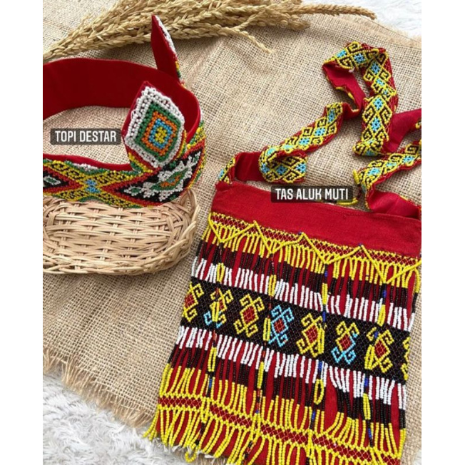 1 Set Of NTT Men's Traditional Muti Motifs, Contents 2 (Original ...