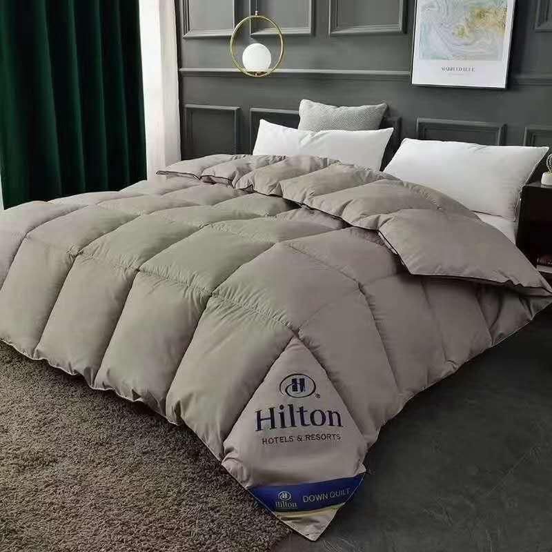 HILTON QUILT WITH BEG | Shopee Malaysia