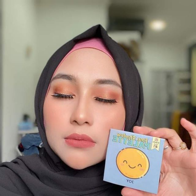Eyeshadow Sobella 🔥CODE JOY🔥 | Shopee Malaysia