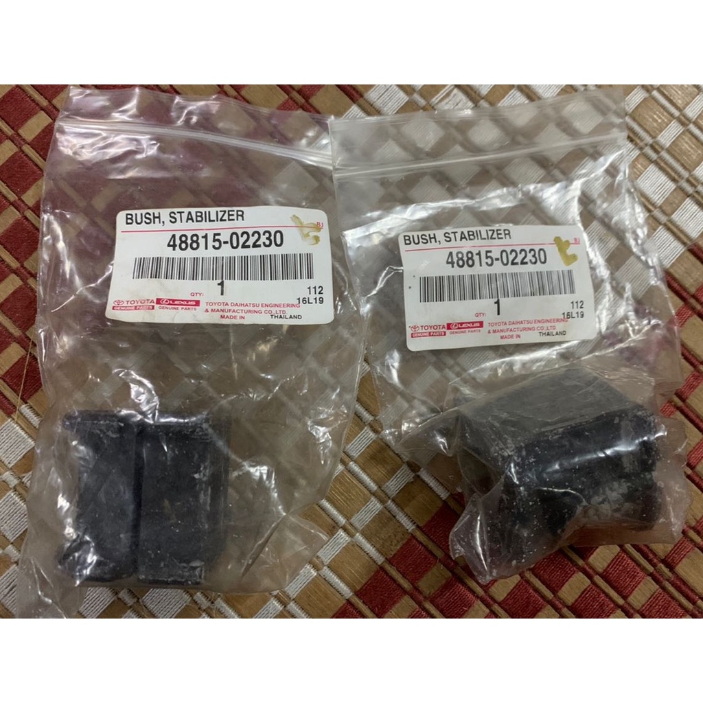 (2pcs)ORIGINAL TOYOTA STABILIZER BAR BUSH FRONT 24MM FOR ALTIS ZRE172 ...