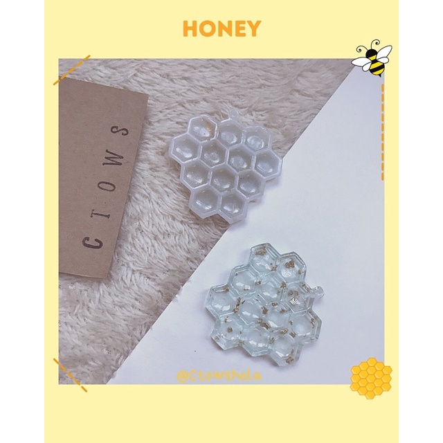 Ctows Honeycomb Keychain Chat To Customize Shopee Malaysia