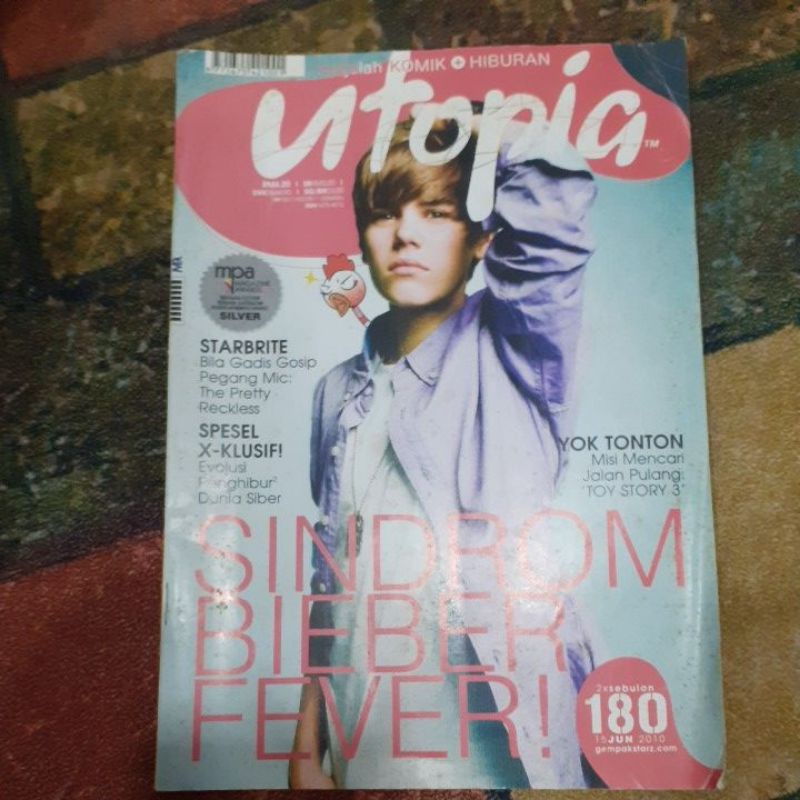 majalah utopia preloved | Shopee Malaysia