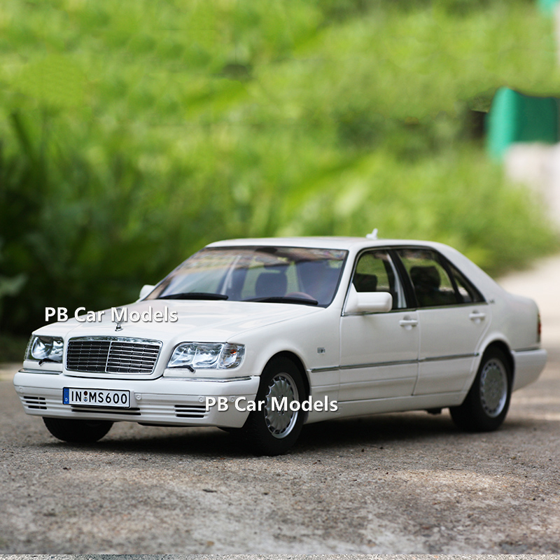 Original factory 1:18 1990 Mercedes Benz S600 W140 Hutouben car model ...